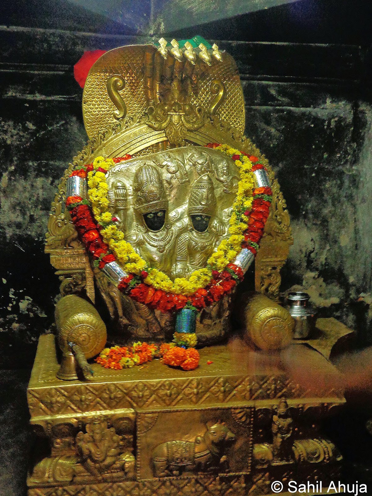 Pixelated Memories: Nandi Hills & Bhoga Nandeeshwara Temple ...