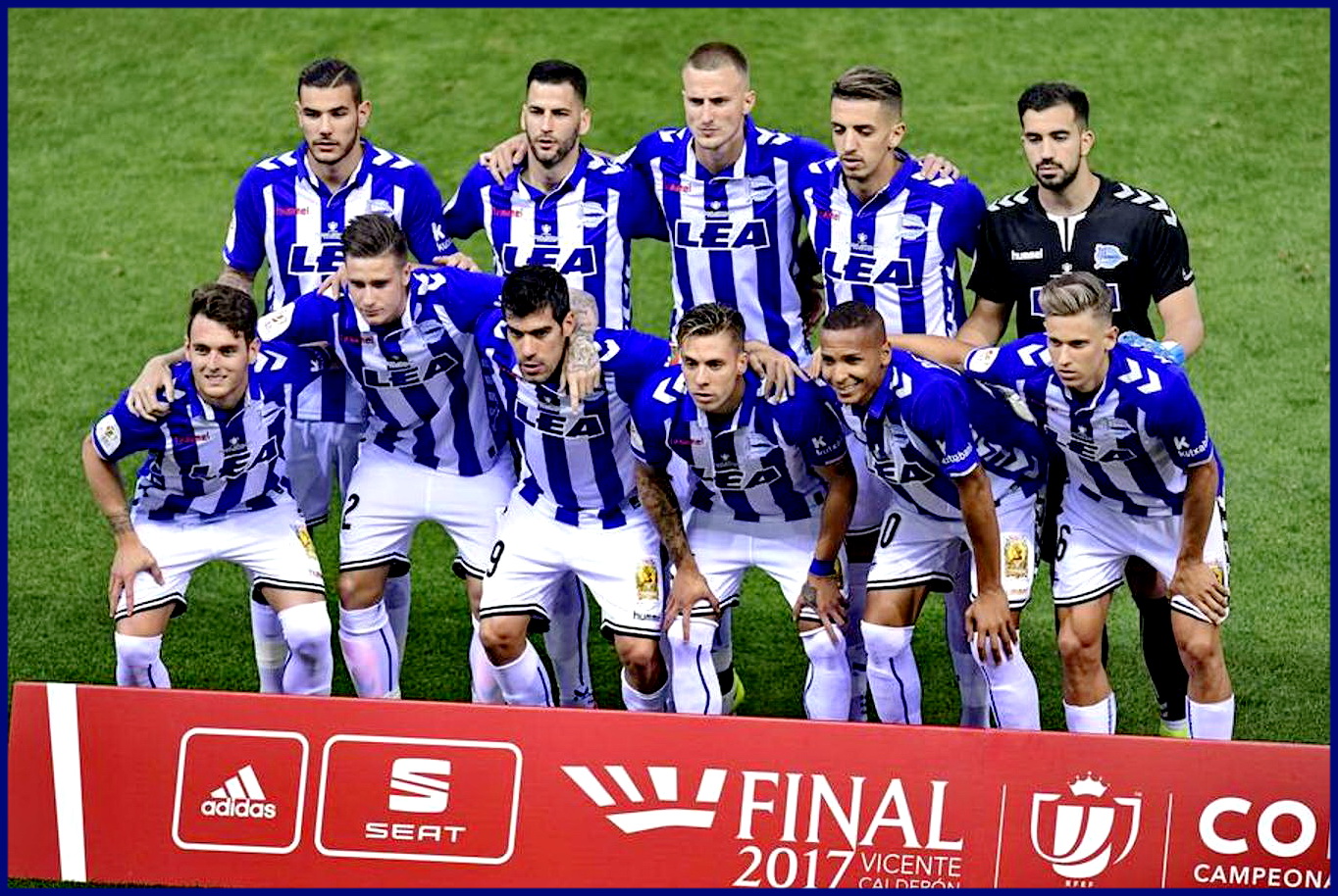 EQUIPOS DE FÚTBOL: Deportivo ALAVÉS