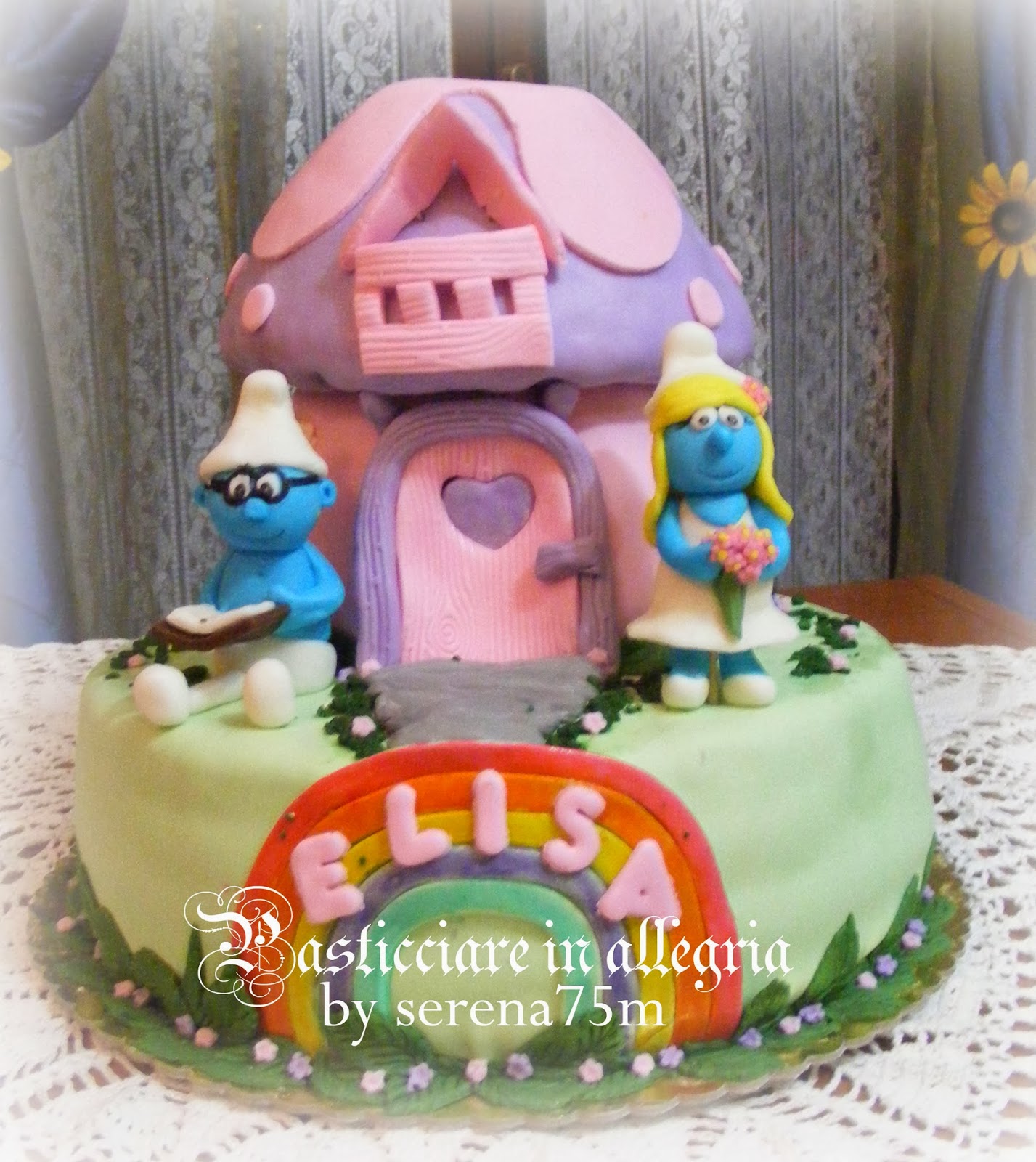 Pasticciare in allegria: Torta casetta dei Puffi + biscotti Puffi