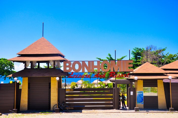 Girls Day Out in Bonhomie Leisure & Resort ~ Spoons & Slippers