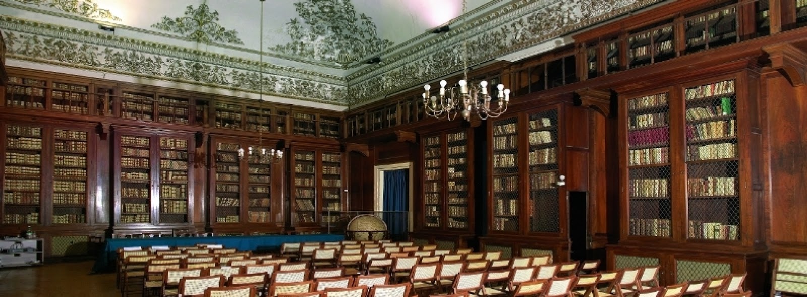 I Musei di Napoli: BIBLIOTECA NAZIONALE VITTORIO EMANUELE III