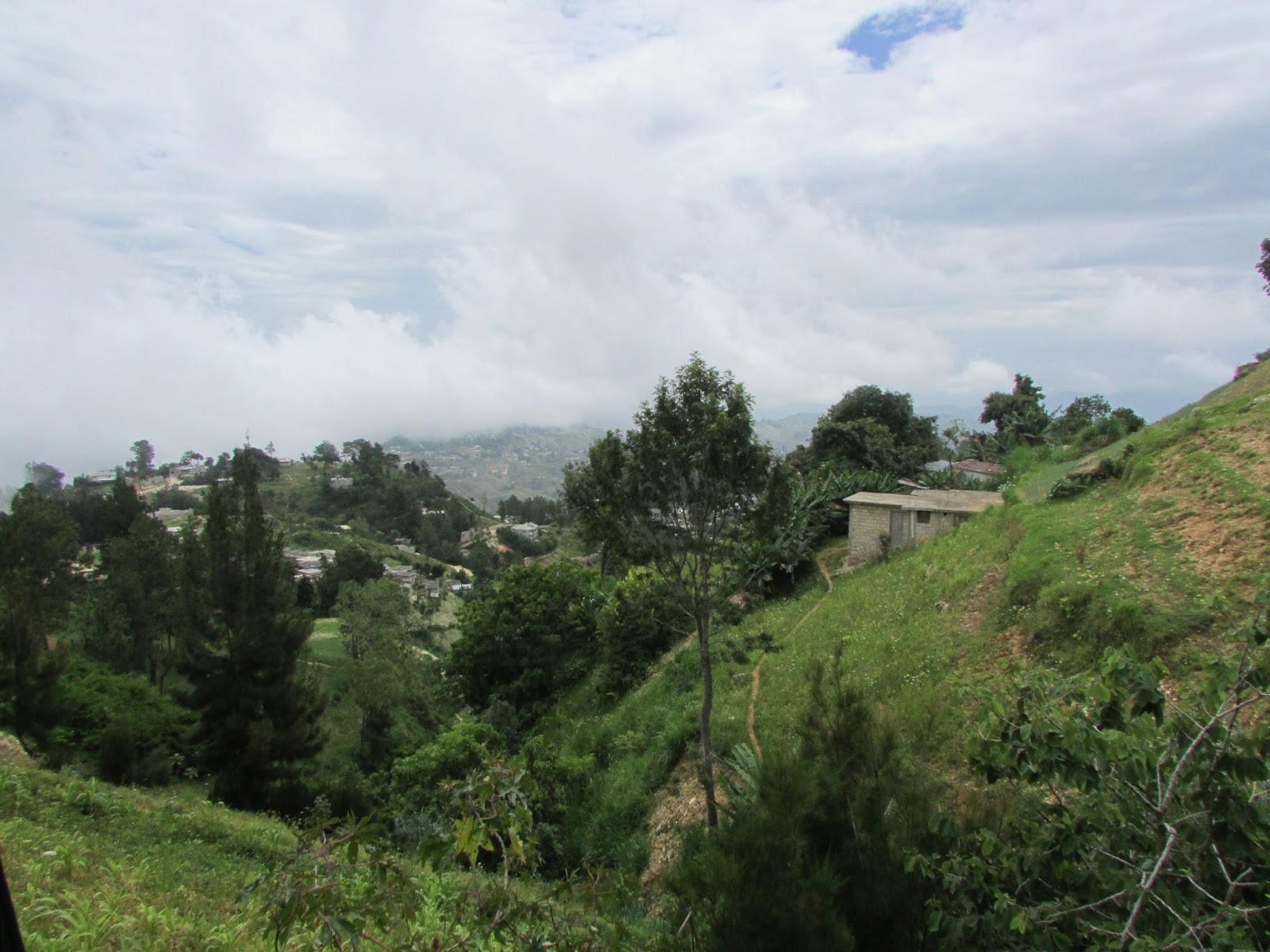 Karen Bultje - Haiti: Kenscoff Mountain Walk - Part 1