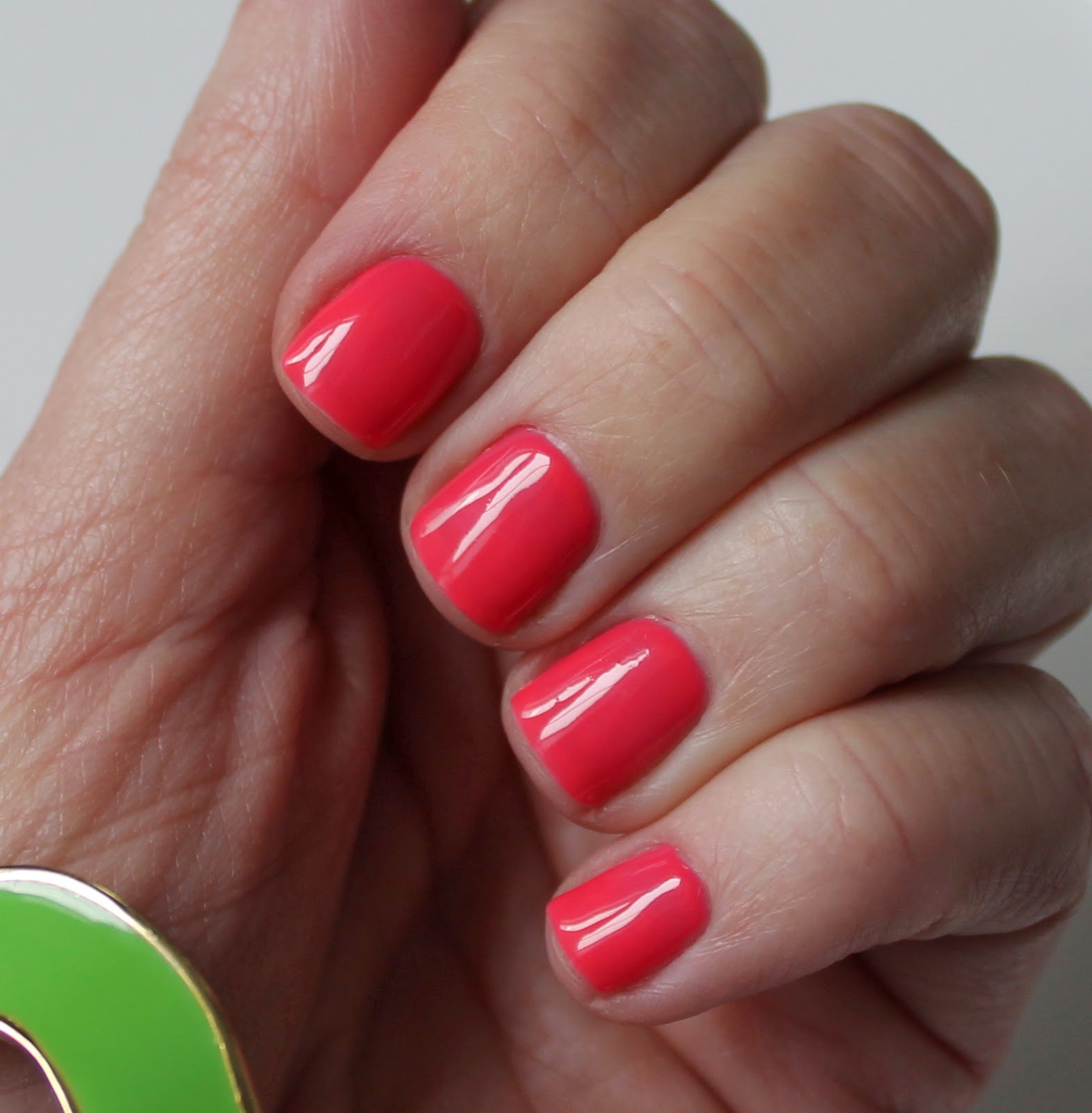 SMITTEN...in cleveland: CND Shellac Tropix