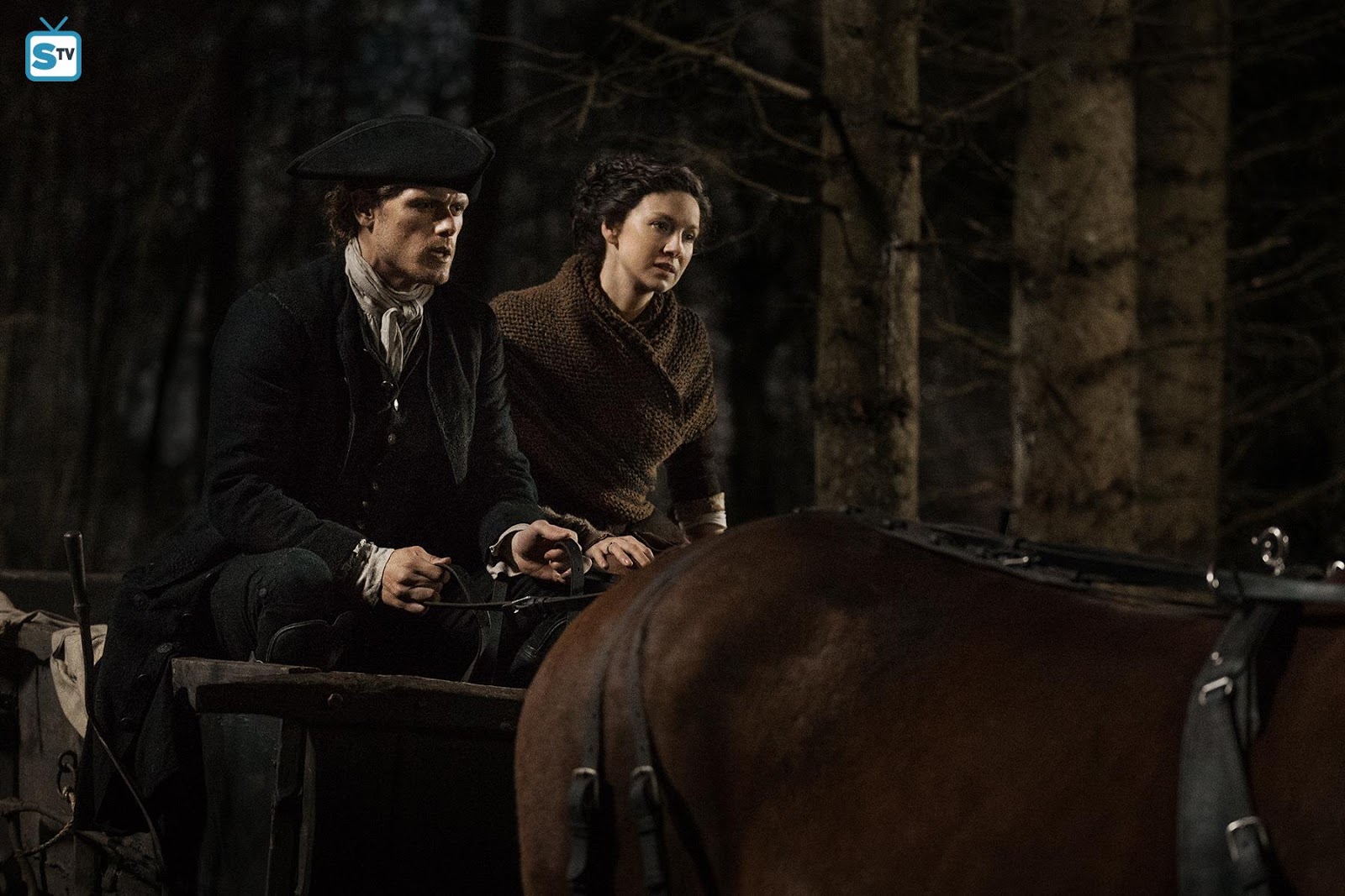 OUTLANDER - Nuovo trailer e foto in anteprima! | Lost In A FlashForward