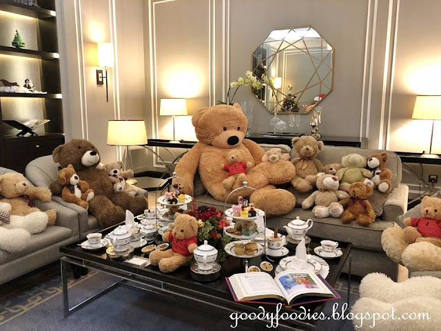 GoodyFoodies: Puttin' On A Ritzy Christmas at The Ritz-Carlton, Kuala ...