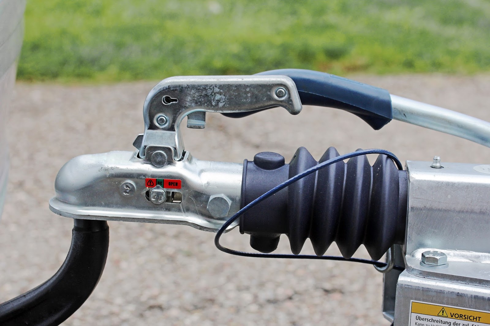 Is It Worth Investing In An Air Ride Hitch for Towing?