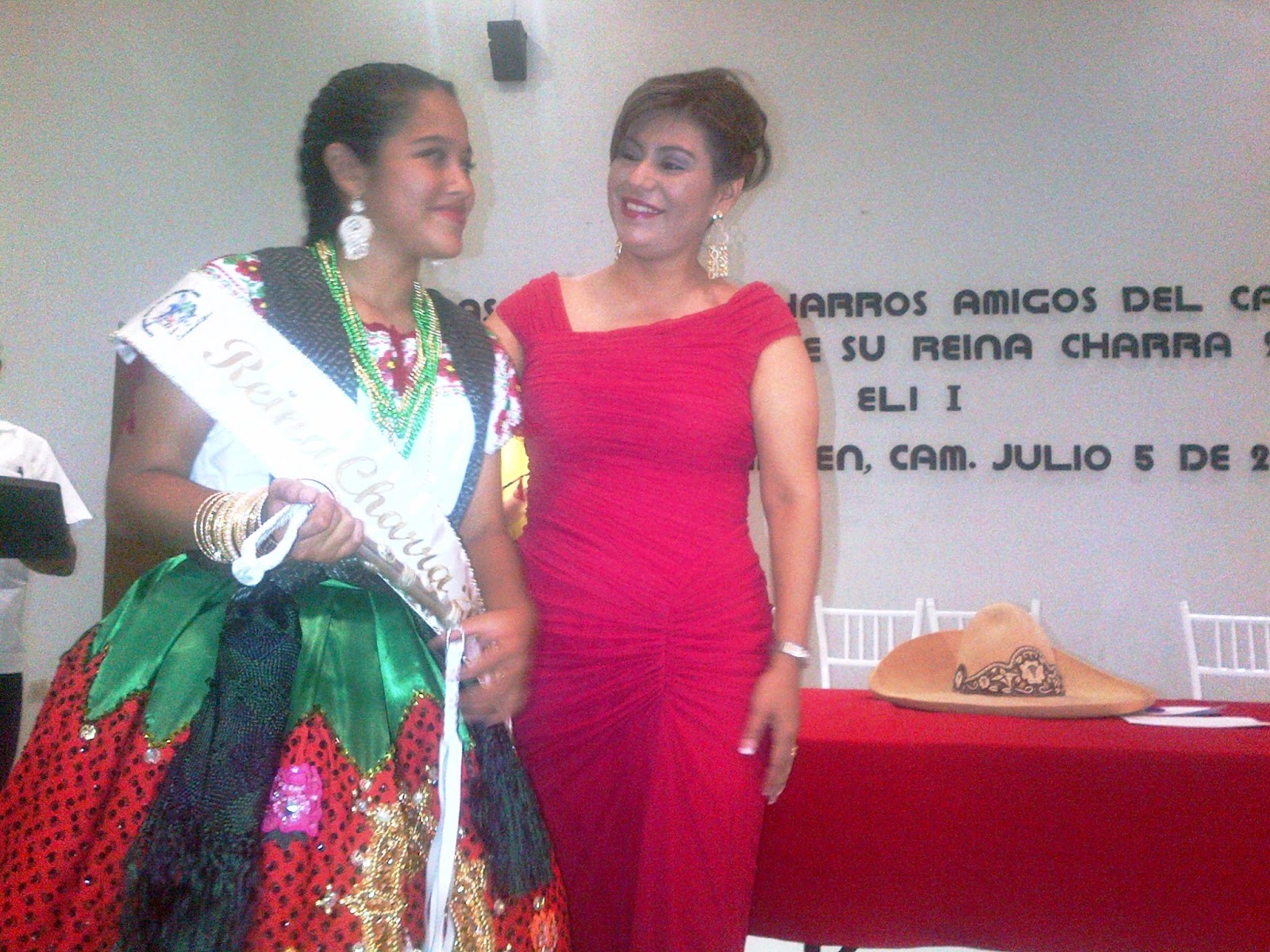 Astudillo en la Información: ELI I REINA CHARRA 2013