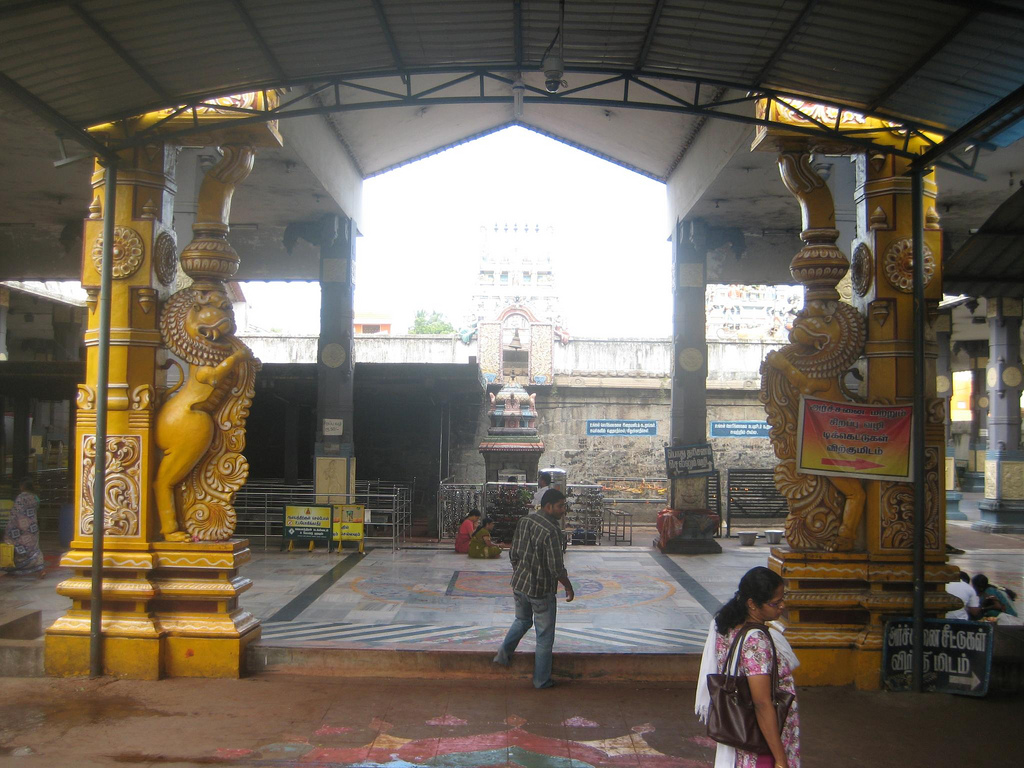 Tamilnadu Tourism: Kamakshi Amman Temple, Mangadu, Chennai