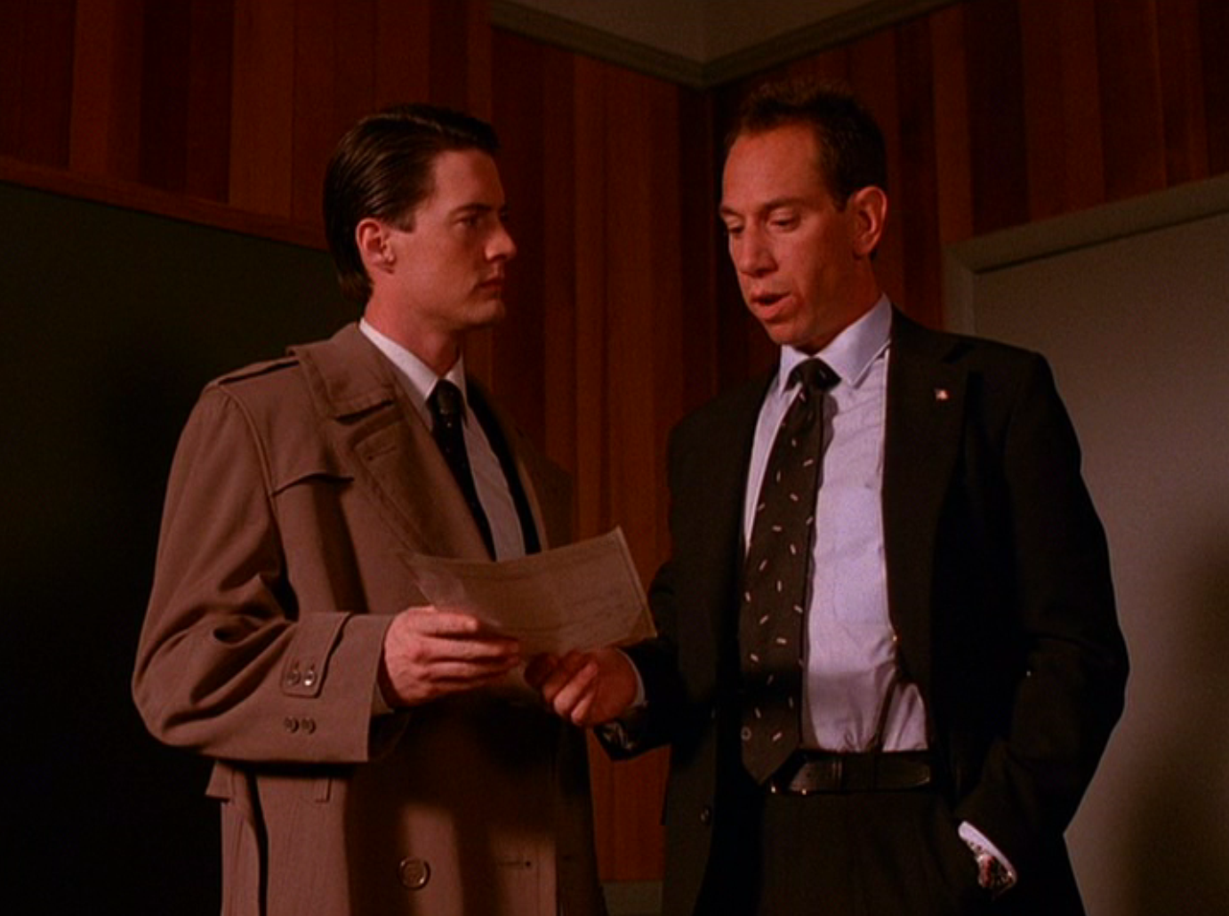 Lost in the Movies: FBI Agent Albert Rosenfield (TWIN PEAKS Character ...