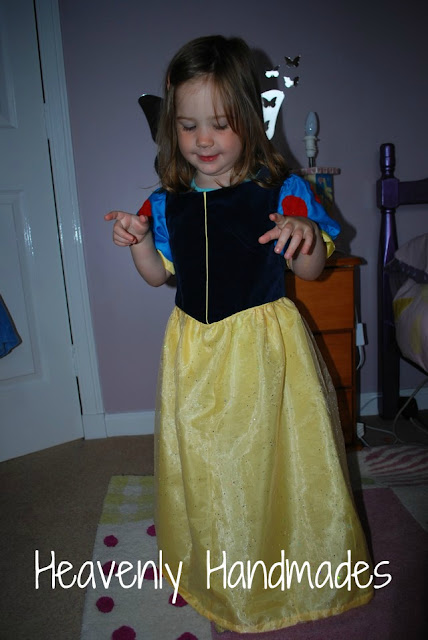 Snow White Dress Tutorial ~ Heavenly Handmades