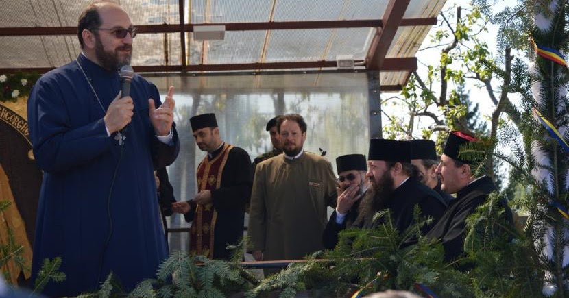 Mega Bacau: Preotul Constantin Necula a conferentiat la biserica militară din Bacău