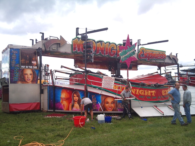 North East and Yorkshire Fun Fair Pics: Hoppings 2011 (Pre Fair)