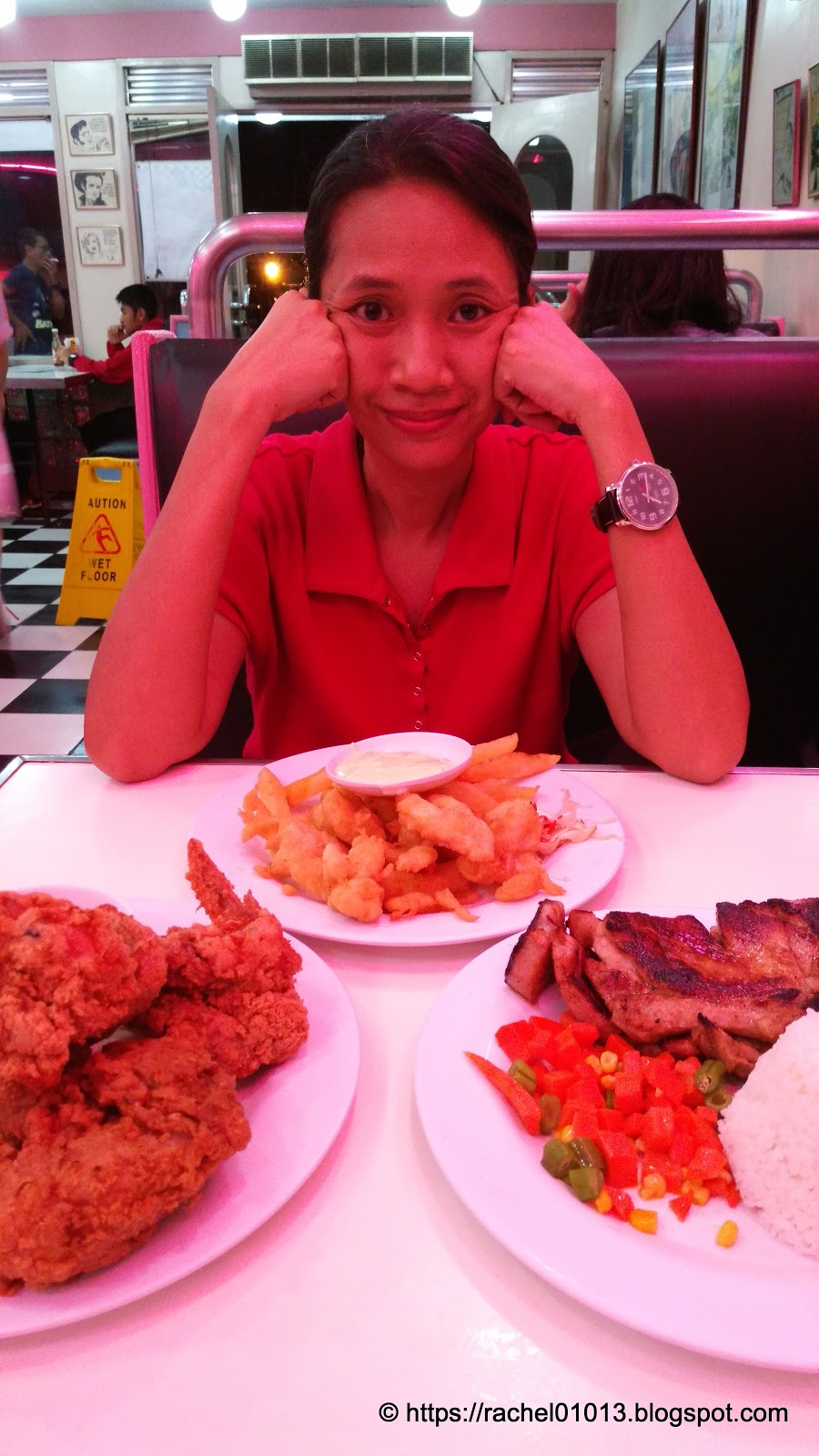 A Day in the Life: Dinner at the iconic 50's Diner in Baguio City