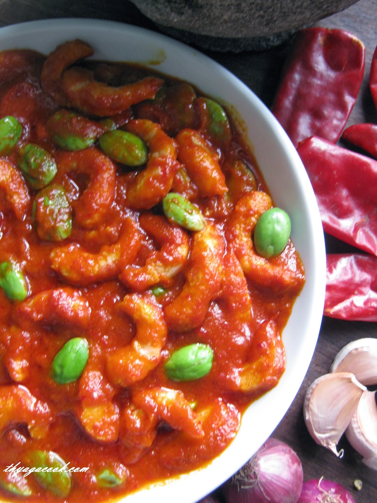 KARI LEAFS ... Malaysian flavour's: VEGETARIAN PRAWN SAMBAL WITH PETAI