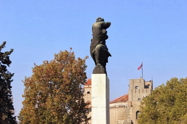 Kalemegdan Park + OOTD | GLAM FAB HAPPY