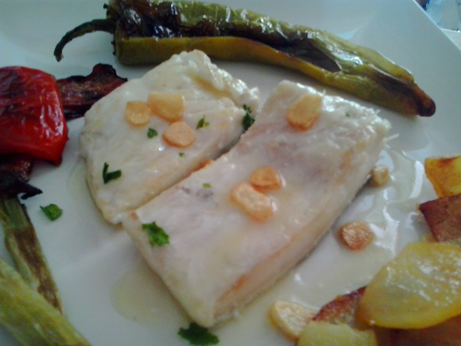 Caprichos de Mayte: Bacalao fresco al pilpil con guarnición