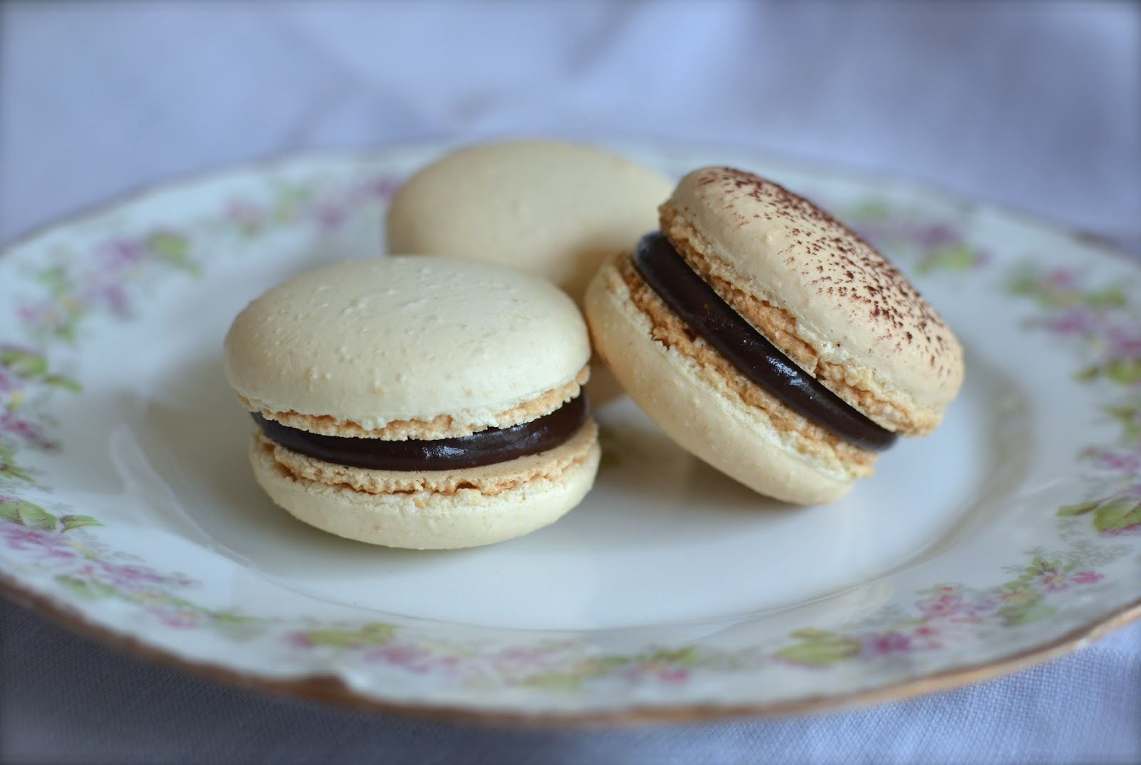 Playing with Flour: Macarons, the Italian method