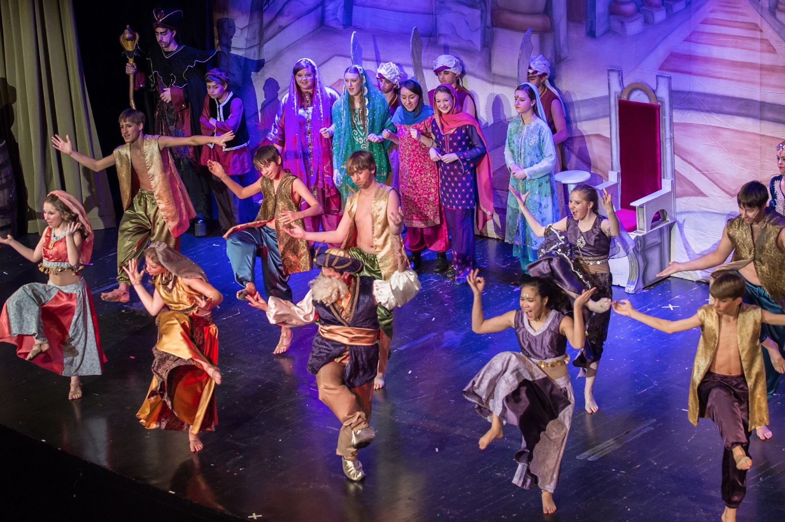 At A Hen's Pace: All About Aladdin