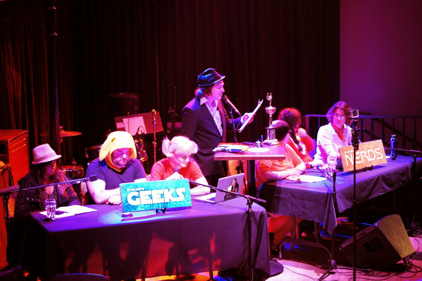 Mashed Thoughts: Crooks, Captain and Capers at West Coast Geeks VS Nerds