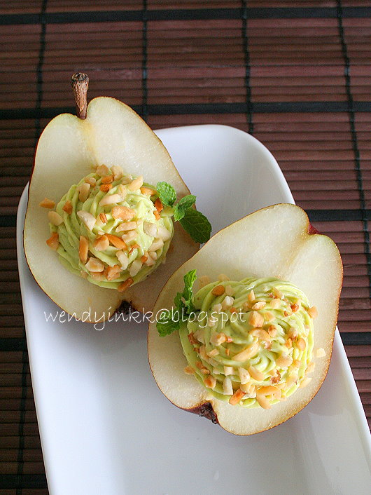 Table for 2.... or more: Devilled Pears with Pistachio Cream - Pear Week #3