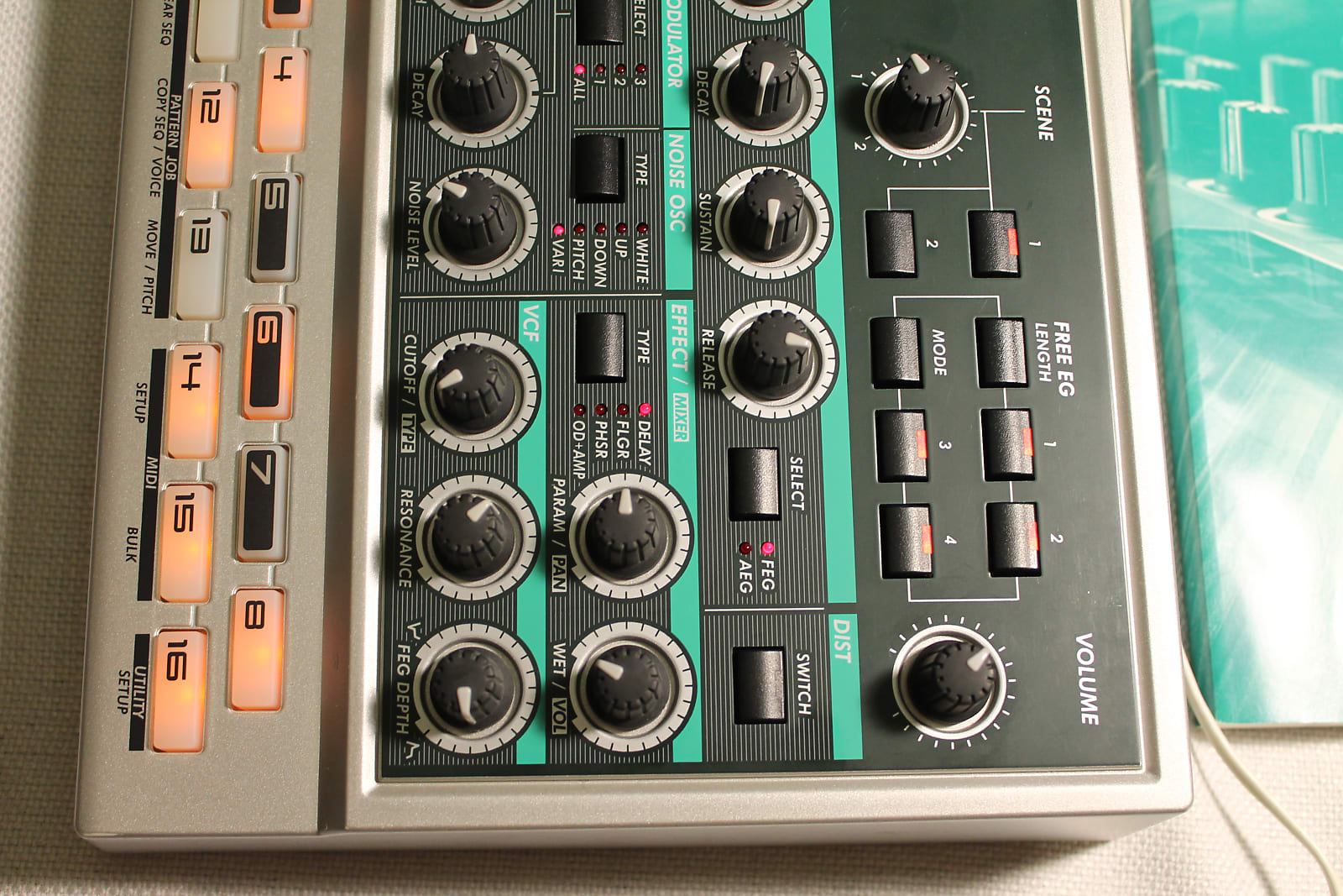 MATRIXSYNTH: Yamaha DX200 SN HK01358