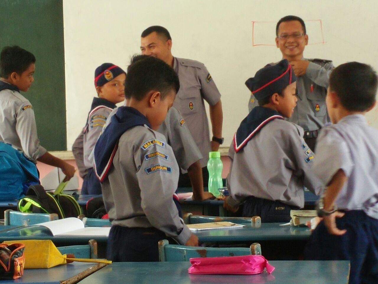 SK KAMPUNG BARU KUALA ABANG DUNGUN: ISTIADAT LAUNG AGUNG PENGAKAP KANAK ...