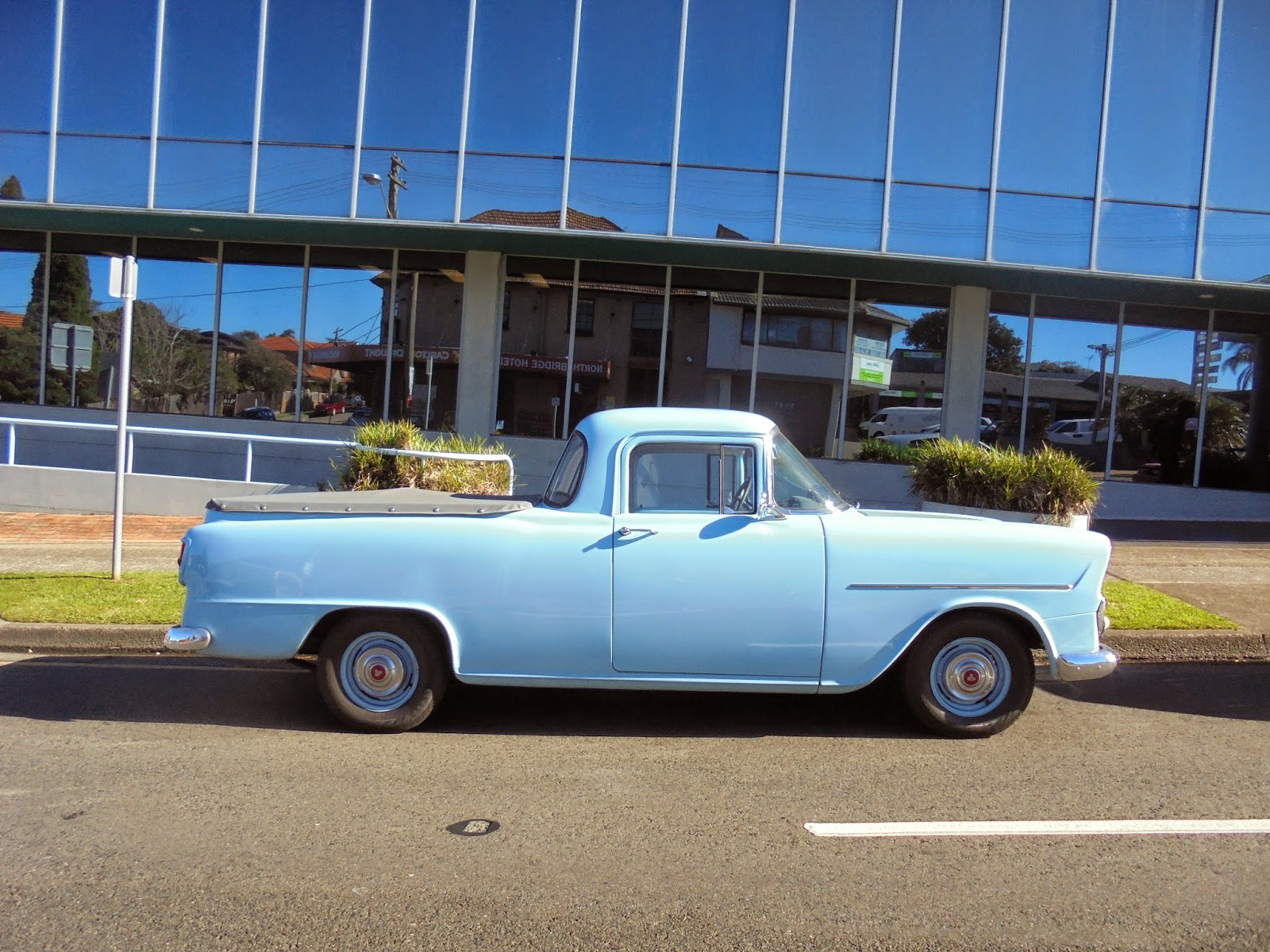 Aussie Old Parked Cars: 1962 Holden EK Ute