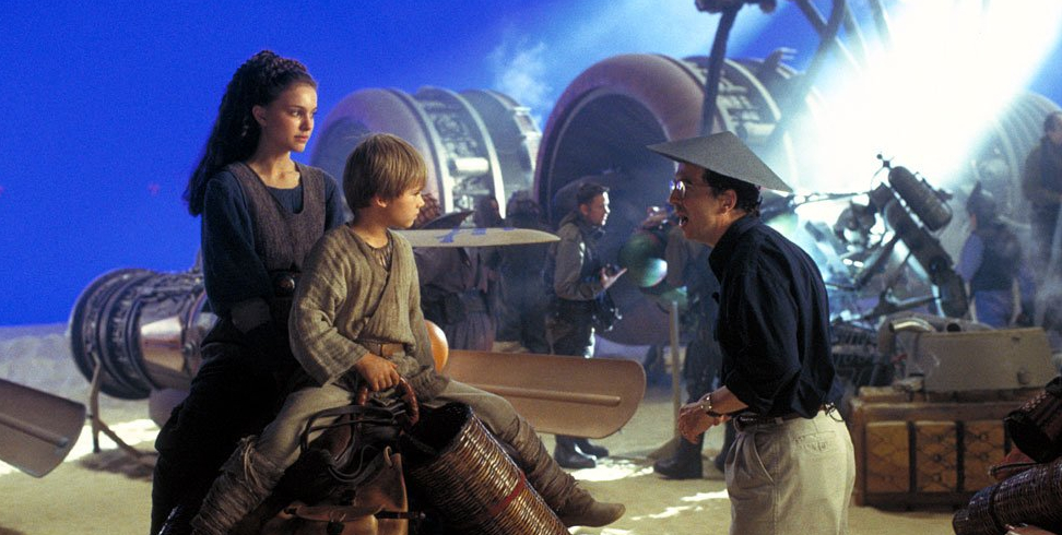 STAR WARS AFICIONADO WEBSITE: CLASSIC IMAGE: BEFORE THE RACE!