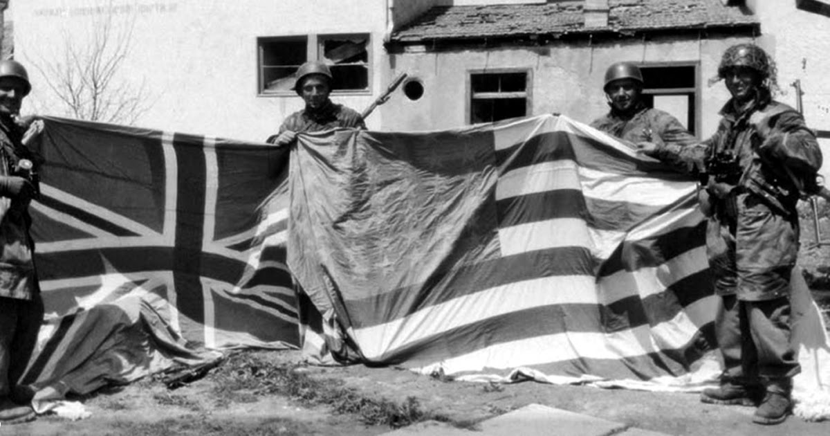 World War II Pictures In Details: SS Paratroopers with Captured British ...