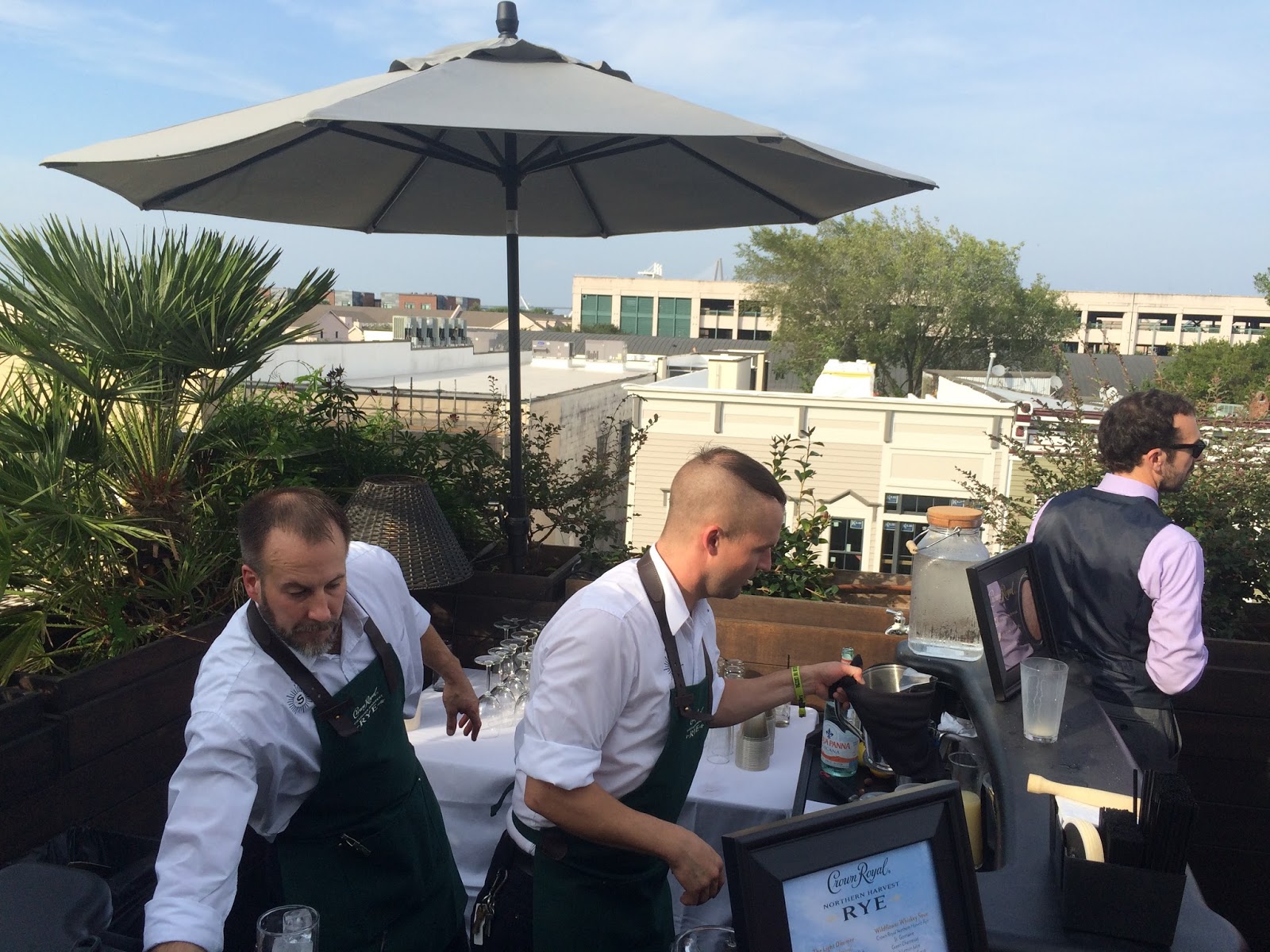 Royal Chandy Cocktail + OOTN + New Hayden Reis Tote - Sweet Southern Prep