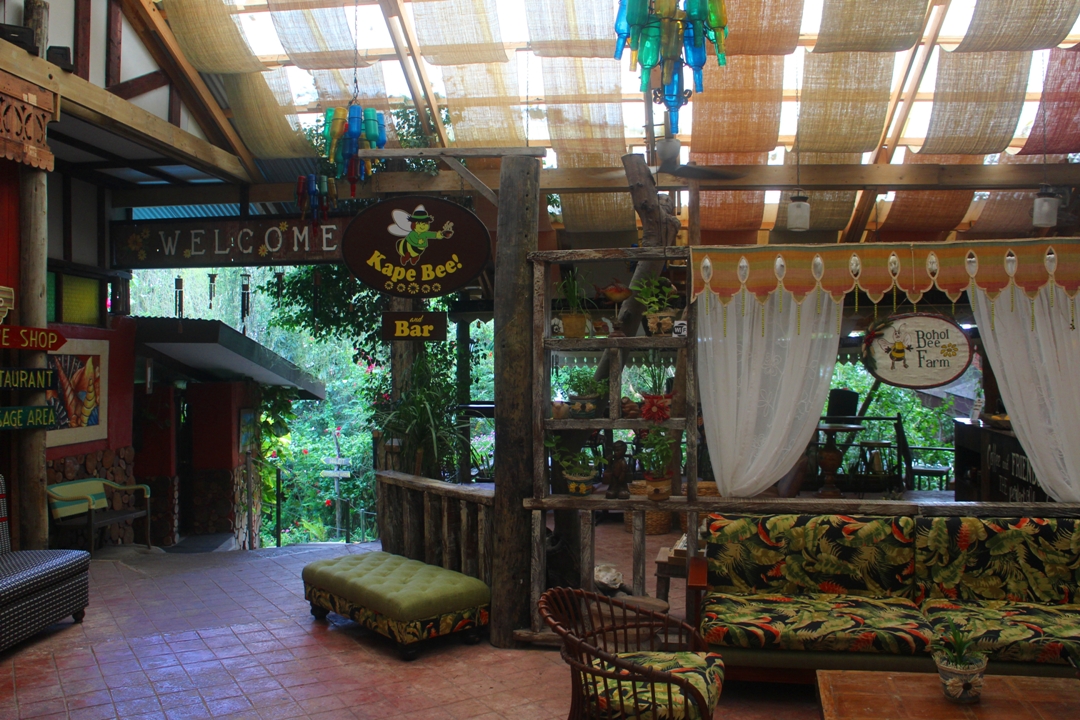 Juan Trip At A Time: Bohol Bee Farm: What's The Buzz About?