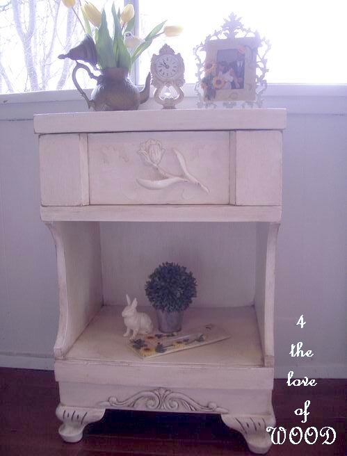 4 the love of wood: WALL HOOK TO DRAWER HANDLE - tulip side table
