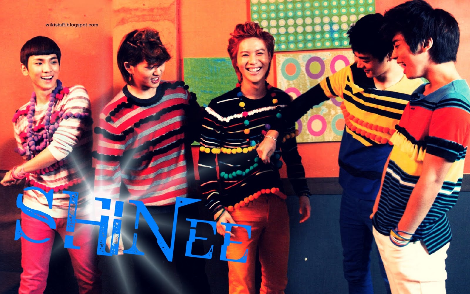 Wiki Stuff: [WALLPAPER] SHINee World Concert