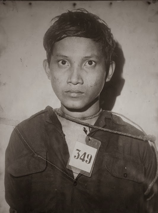 Fins Feathers Photography: Remembering the Khmer Rouge