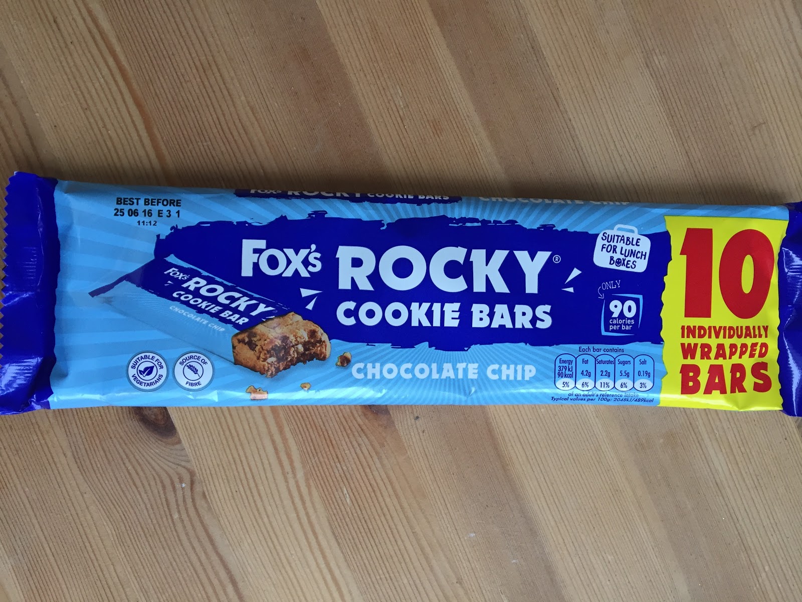 Archived Reviews From Amy Seeks New Treats: NEW Fox's Rocky Cookie Bars