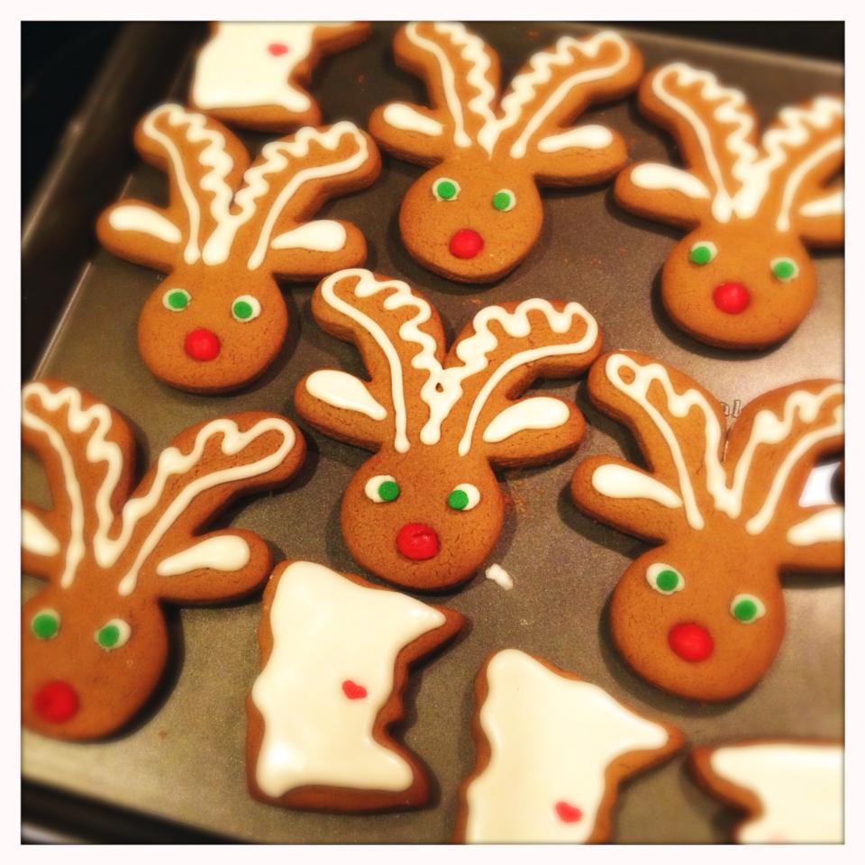 :: kraftykym ::: Gingerbread Reindeer + Minnesota too