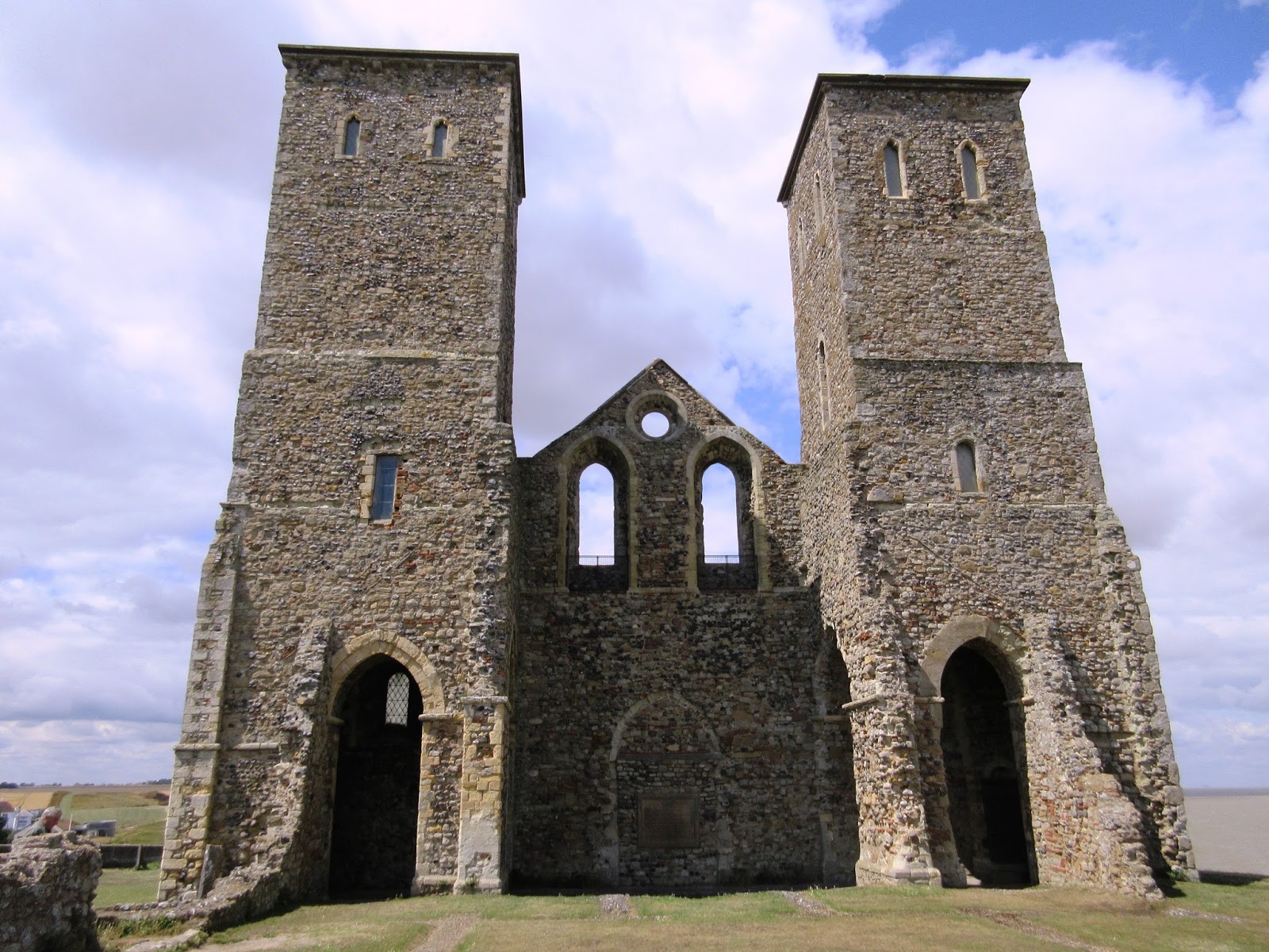 Liberal England: More photographs of Reculver