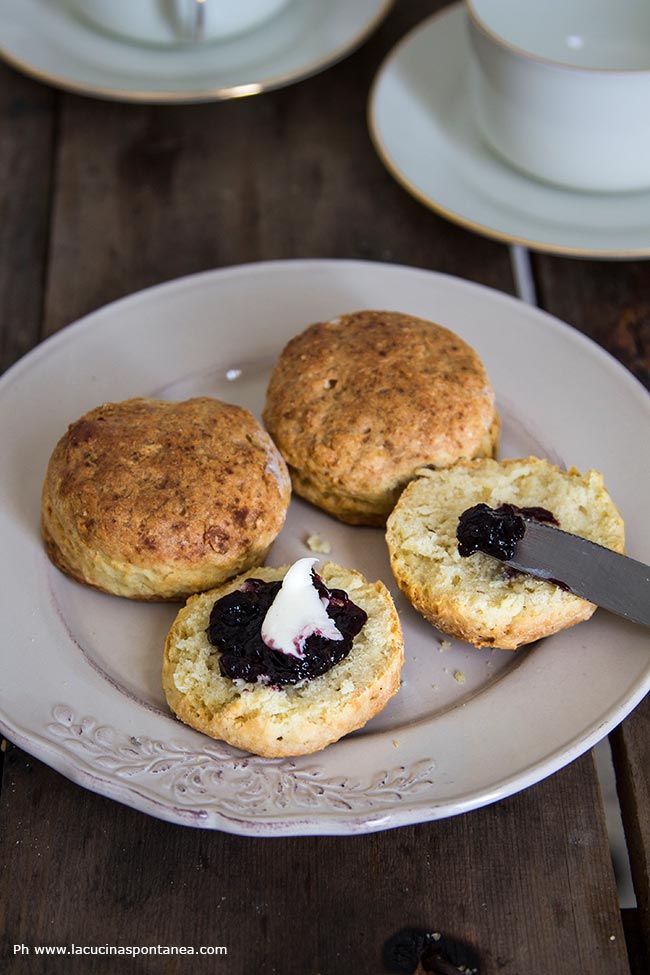 Scones - La cucina spontanea - ricette, fotografie e parole