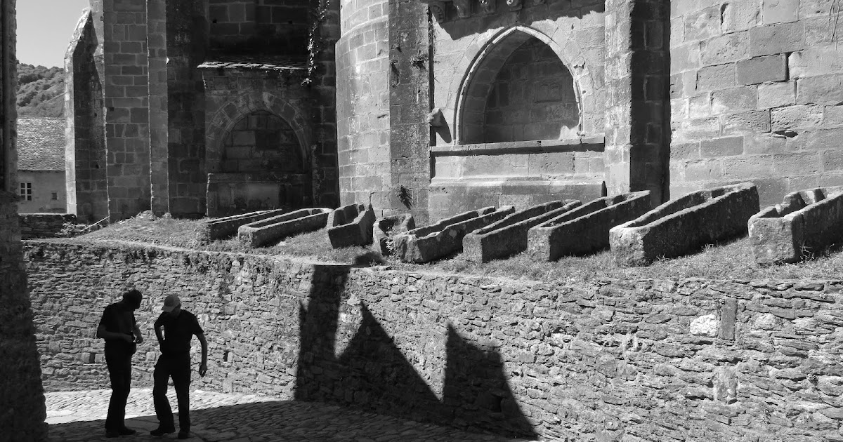 Ce Glob est Plat: Clichés de Conques