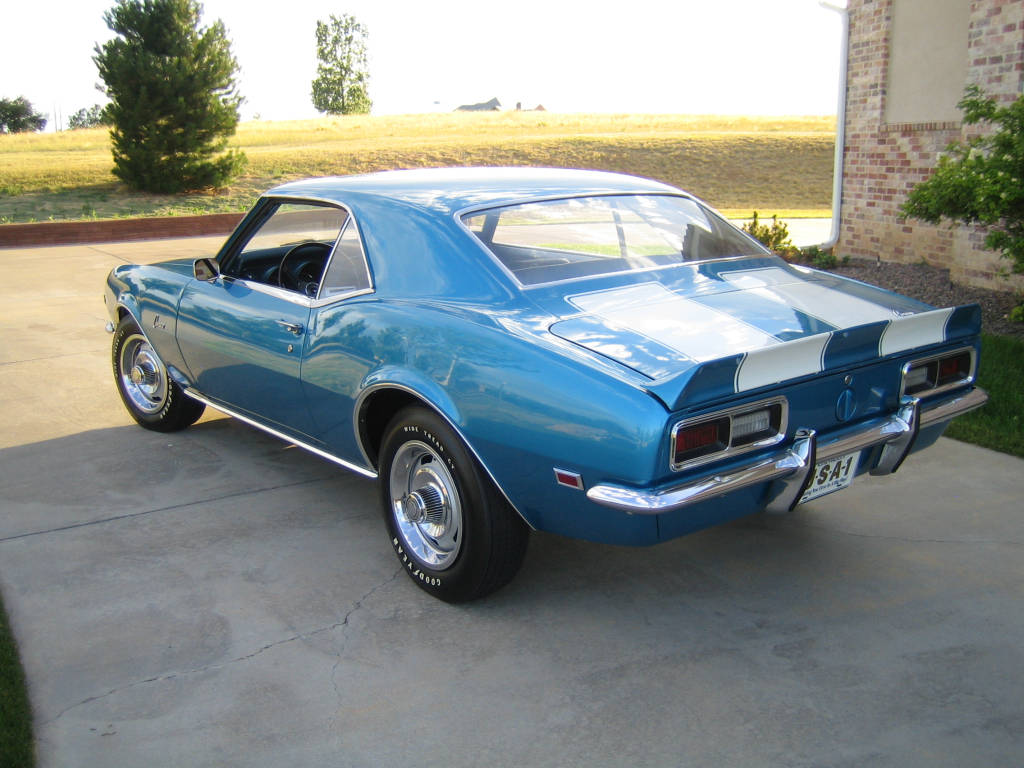The Hottest Muscle Cars In the World: 1968 Camaro Z28, 1968 Camaro SS ...