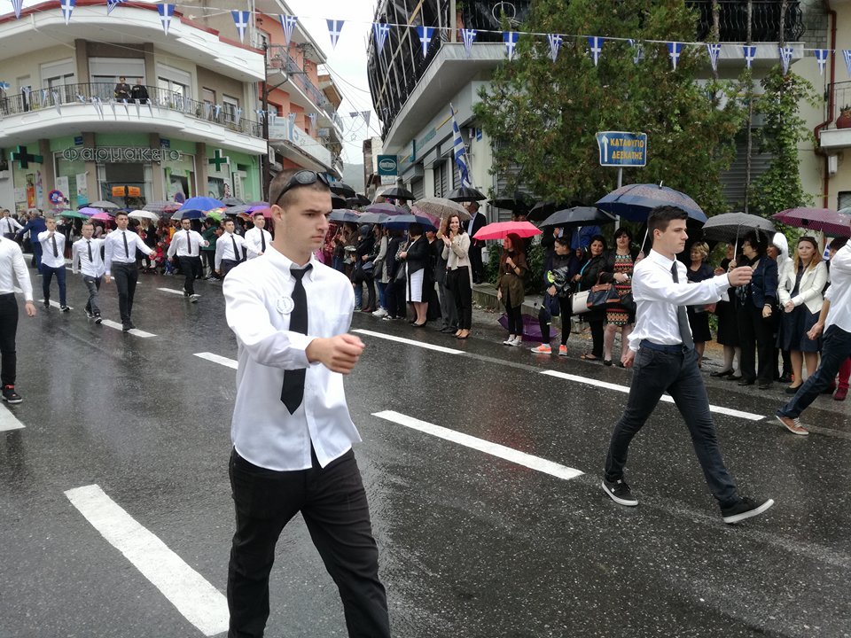 Ε-ΠΑΛμοί: 7/10/2017:ΤΟ ΜΑΝΟΥΣΑΚΕΙΟ ΕΠΑΓΓΕΛΜΑΤΙΚΟ ΛΥΚΕΙΟ ΠΑΡΕΛΑΥΝΕΙ ΓΙΑ ...