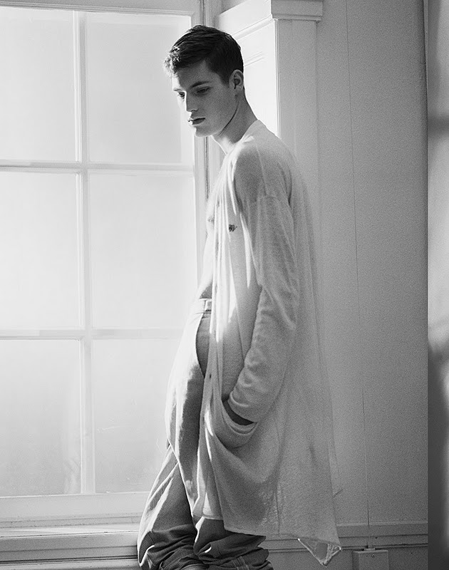 Famous and Popular: Matt Benstead by Peter Gehrke