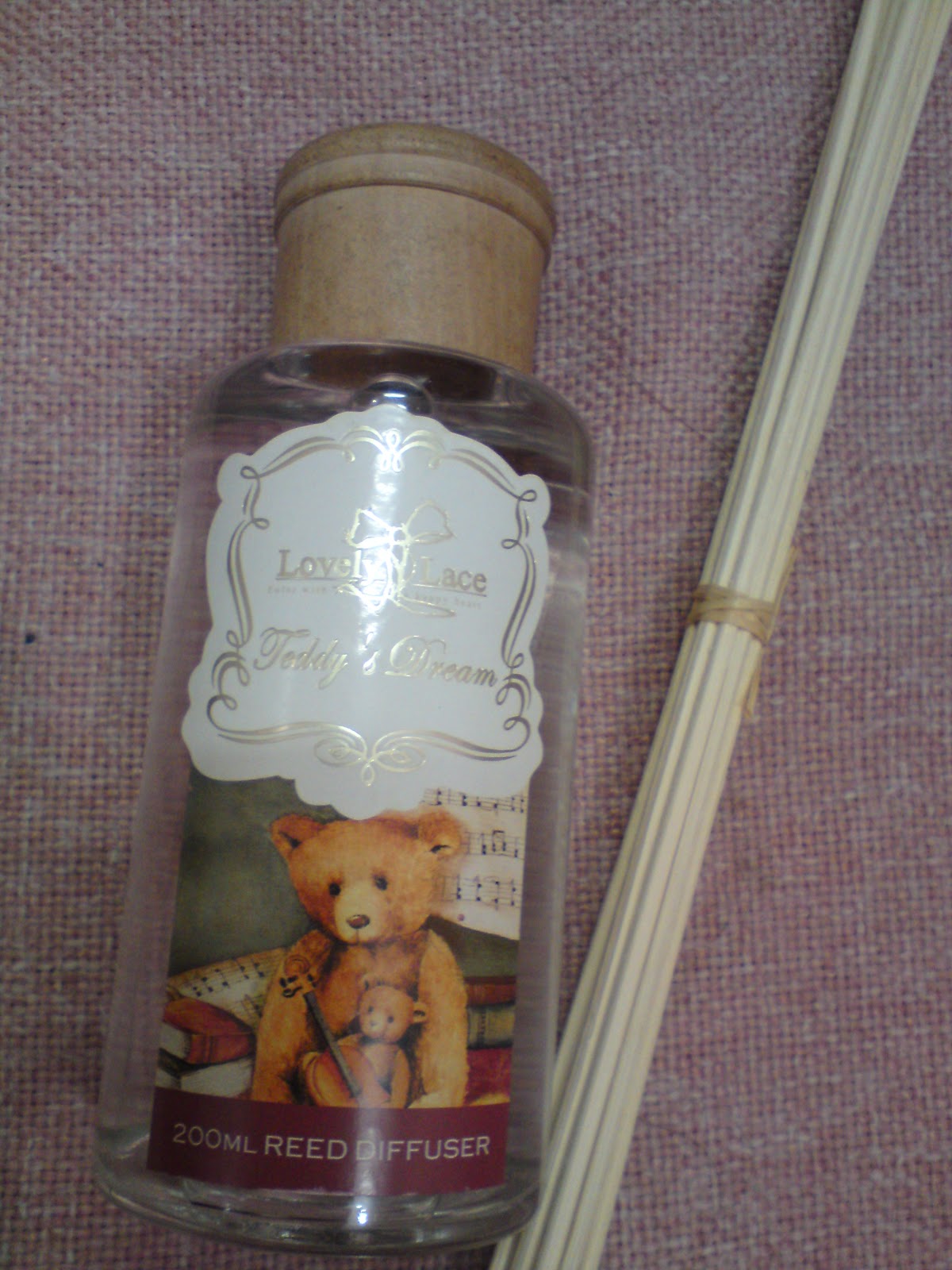 ~* Sugar & Spice *~: Reed Diffuser