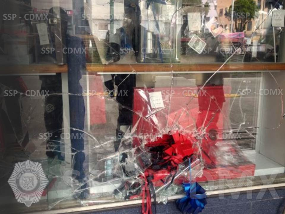 POLICÍA CDMX: FRUSTRA SSP-CDMX ROBO A VINATERÍA EN EL CENTRO HISTÓRICO POLICÍA CDMX: FRUSTRA SSP-CDMX ROBO A VINATERÍA EN EL CENTRO HISTÓRICO
