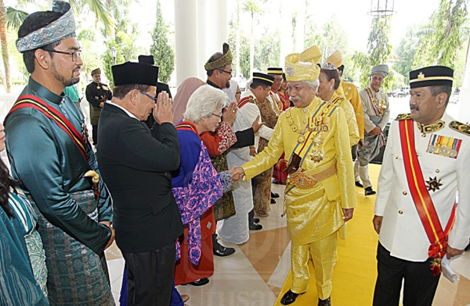SENARAI RAJA DAN SULTAN DI MALAYSIA. - Kacang Dal