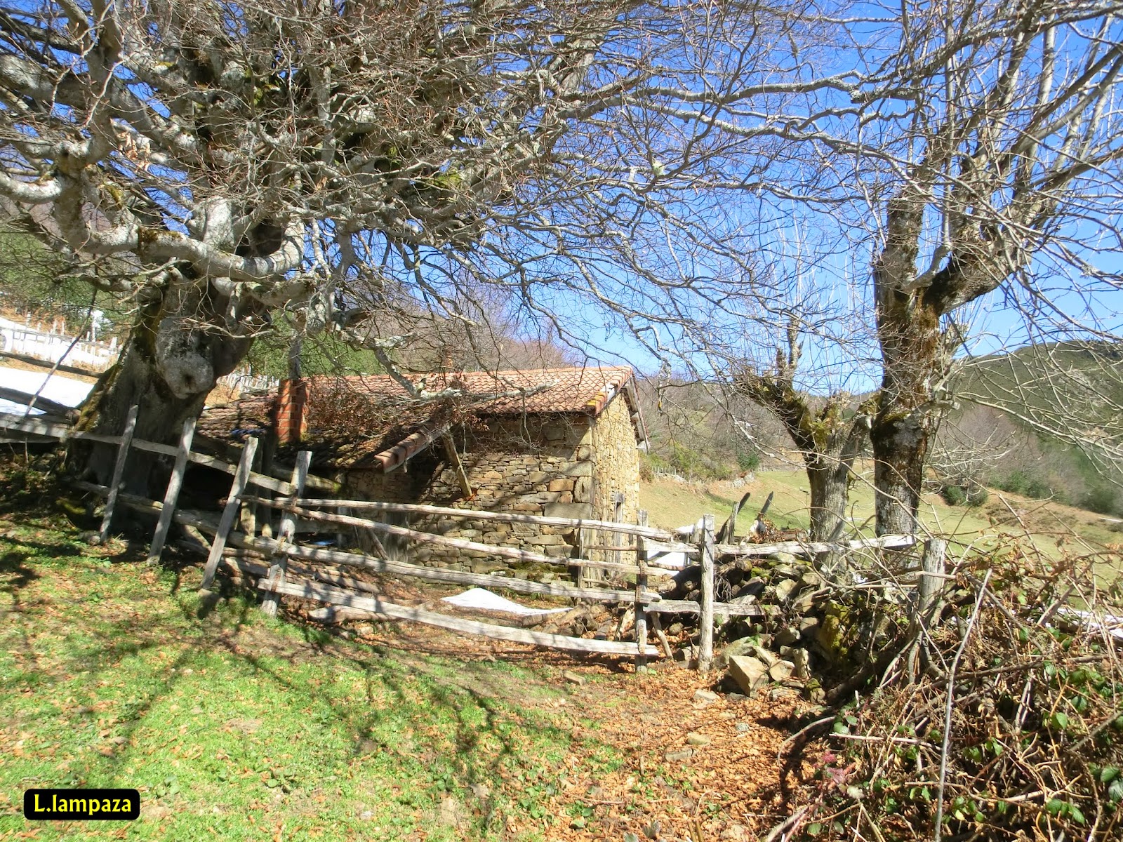 Pindio, pindio: Por los valles de Zurea (Valle del Teso-Valle de San Bras)