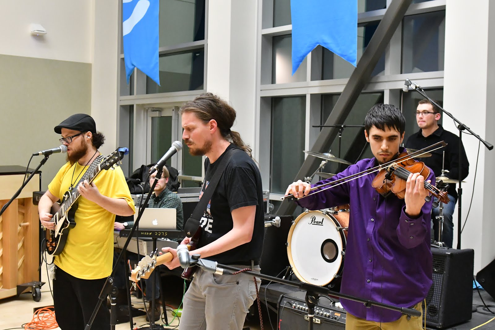 Student Bands Thrill at Center for Arts and Media