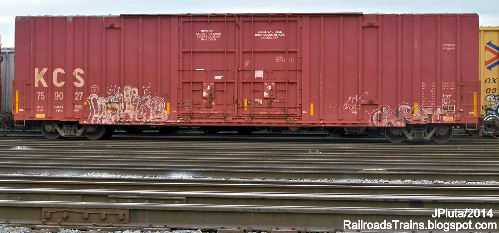 RAILROAD Freight Train Locomotive Engine EMD GE Boxcar BNSF,CSX,FEC ...