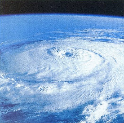 Po tamtej stronie świata: Tajfun i po tajfunie