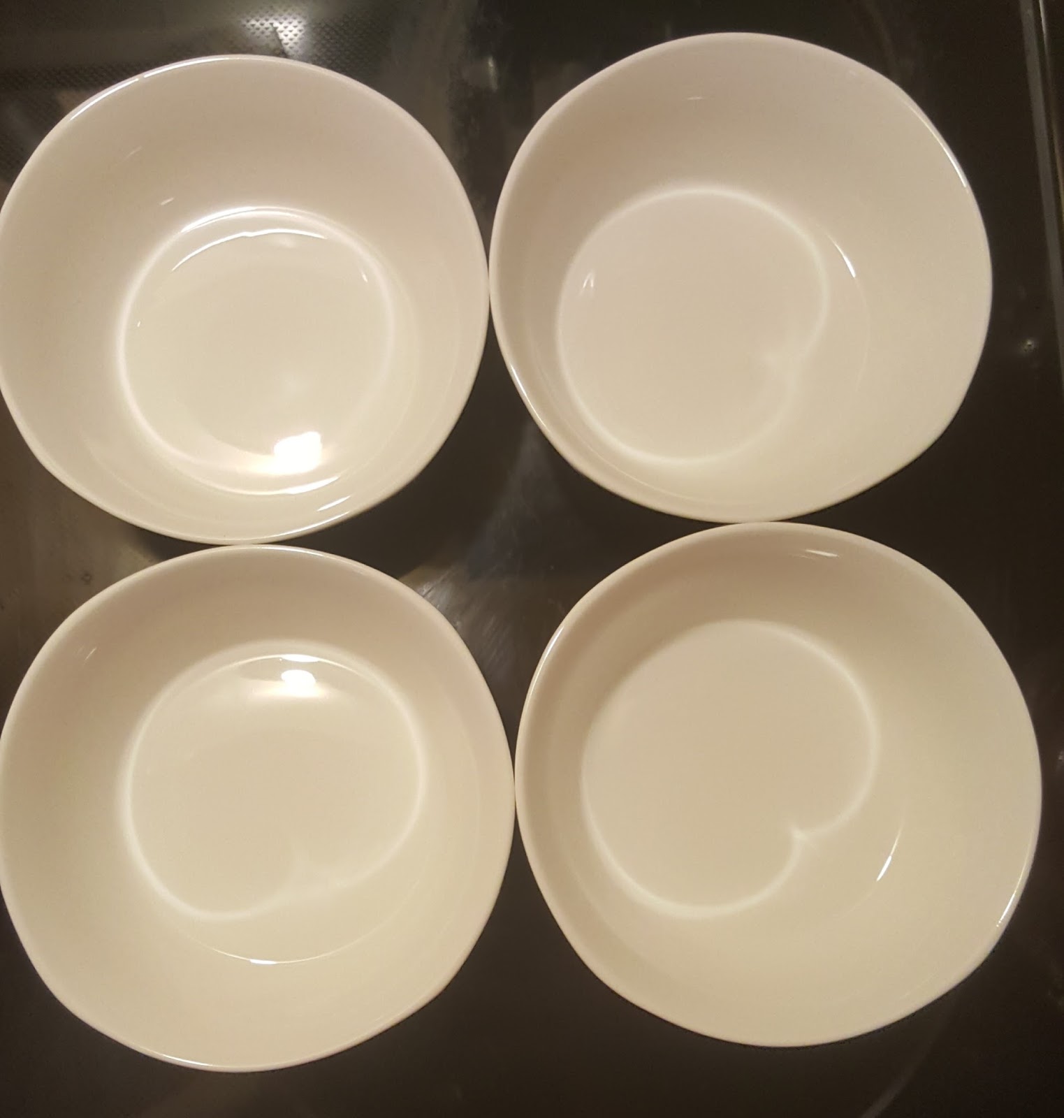 Keisha's Reviews & More: Dowan 17 oz Porcelain 4 Pack Bowls
